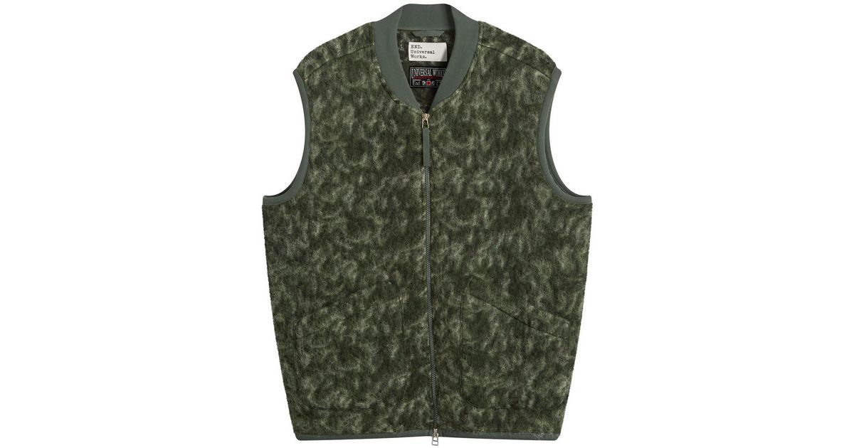 Universal Works End. X Snug Gilet in Green for Men | Lyst UK