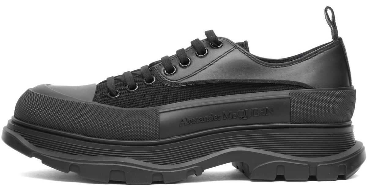 Alexander McQueen Tread Slick Shoe in Black for Men | Lyst