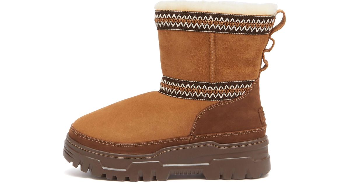 UGG Classic Mini Trailgazer in Brown | Lyst
