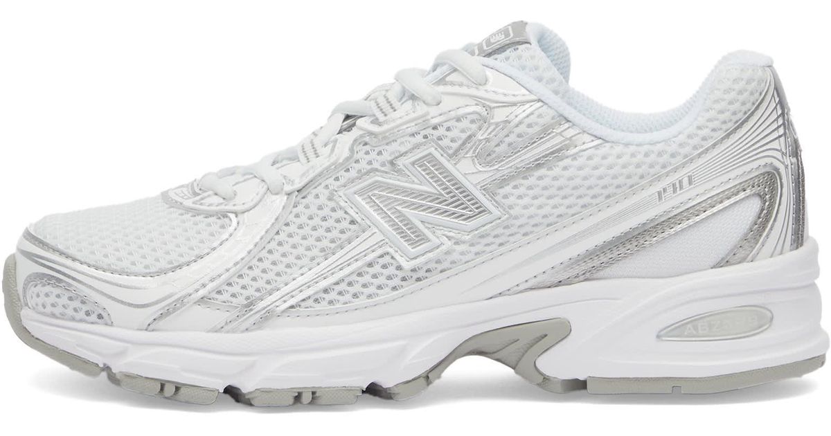 New Balance U740Wm2 in White | Lyst