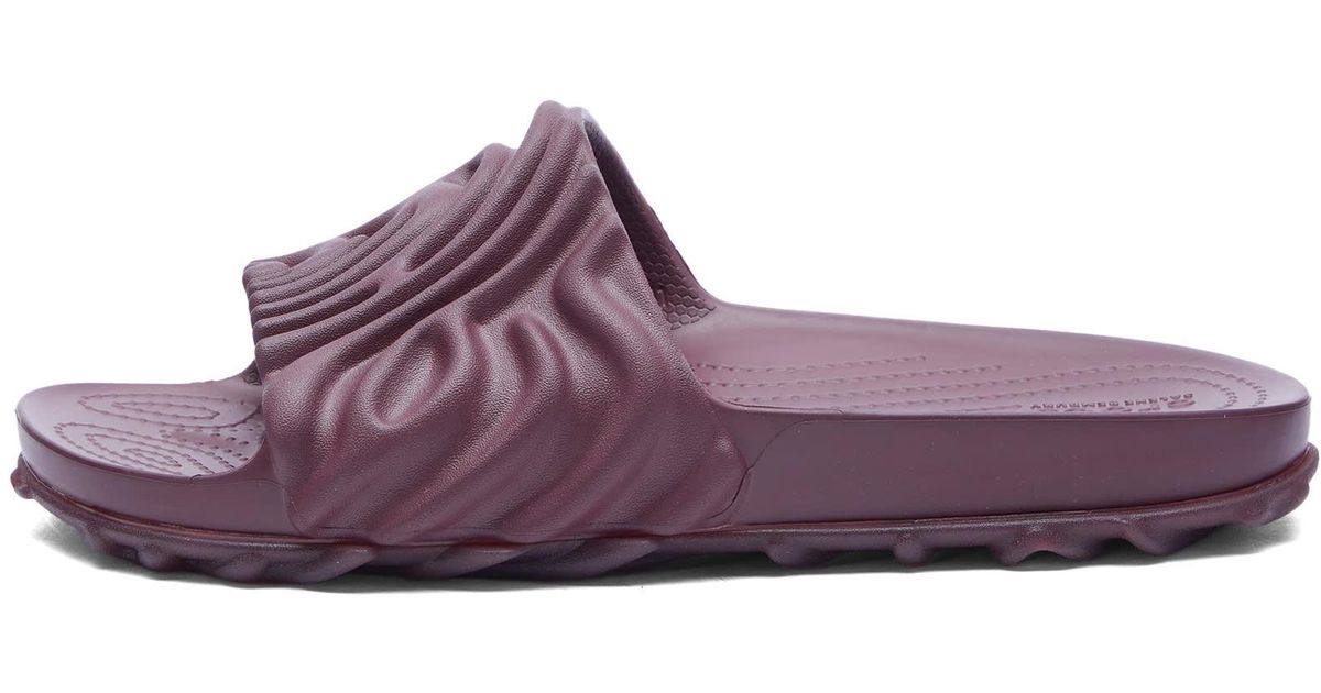 Crocs™ X Salahe Bembury Slide in Purple | Lyst