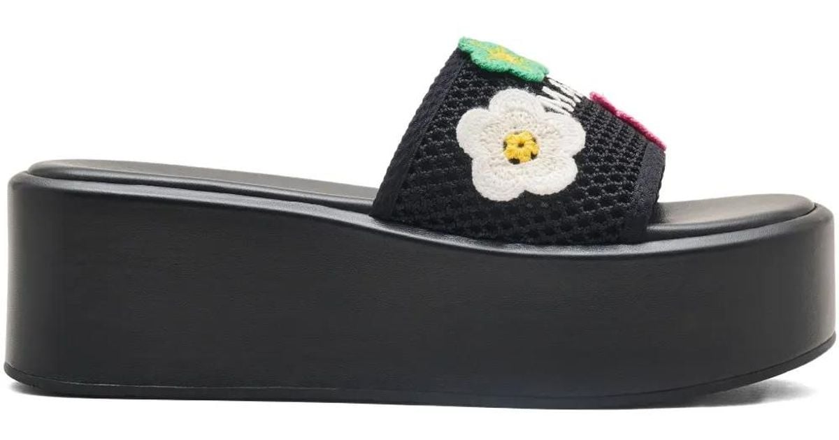 Marc Jacobs The Daisy Crochet Platform Slides in Black | Lyst