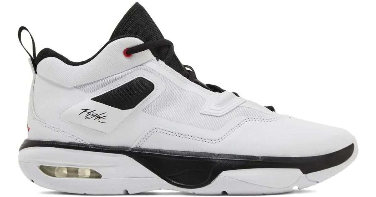 Nike Stay Loyal 3 Sneakers in White for Men | Lyst UK