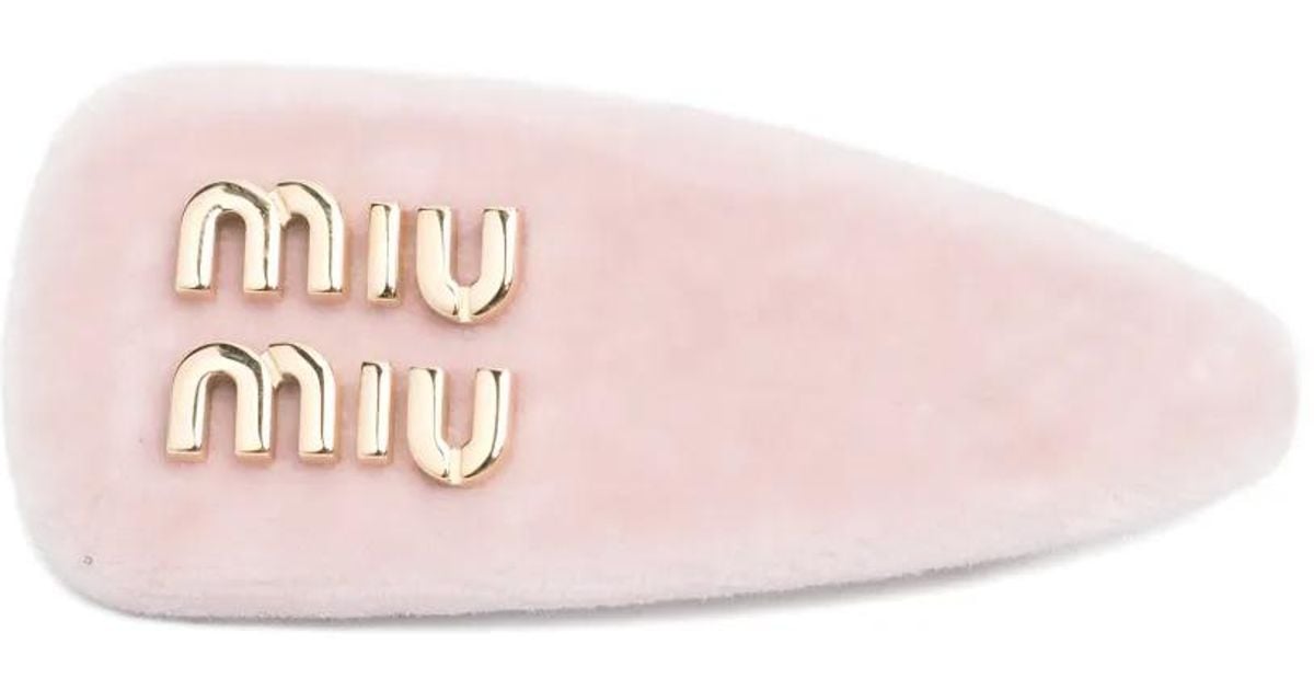Miu Miu Logo-Plaque Hair Clip in Pink | Lyst UK