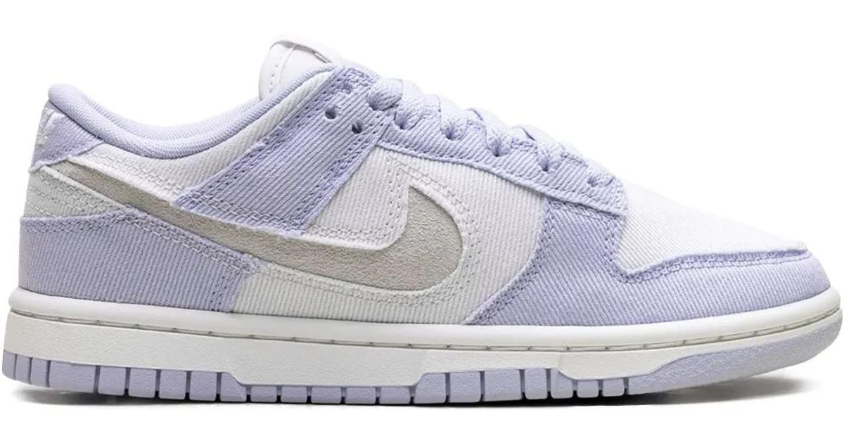 Nike Dunk Low "Ghost/Platinum Tint/Summit" Sneakers in White | Lyst