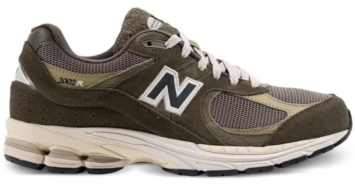 New Balance 2002 Sneakers in Brown for Men | Lyst