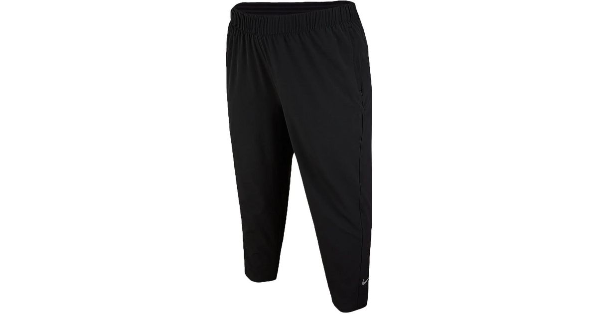 Nike Essential 7/8 Track Pants in Black | Lyst UK