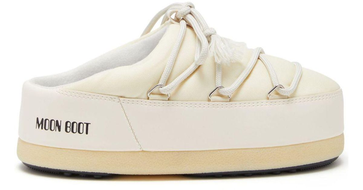 Moon Boot Icon Logo-Print Slides in White | Lyst