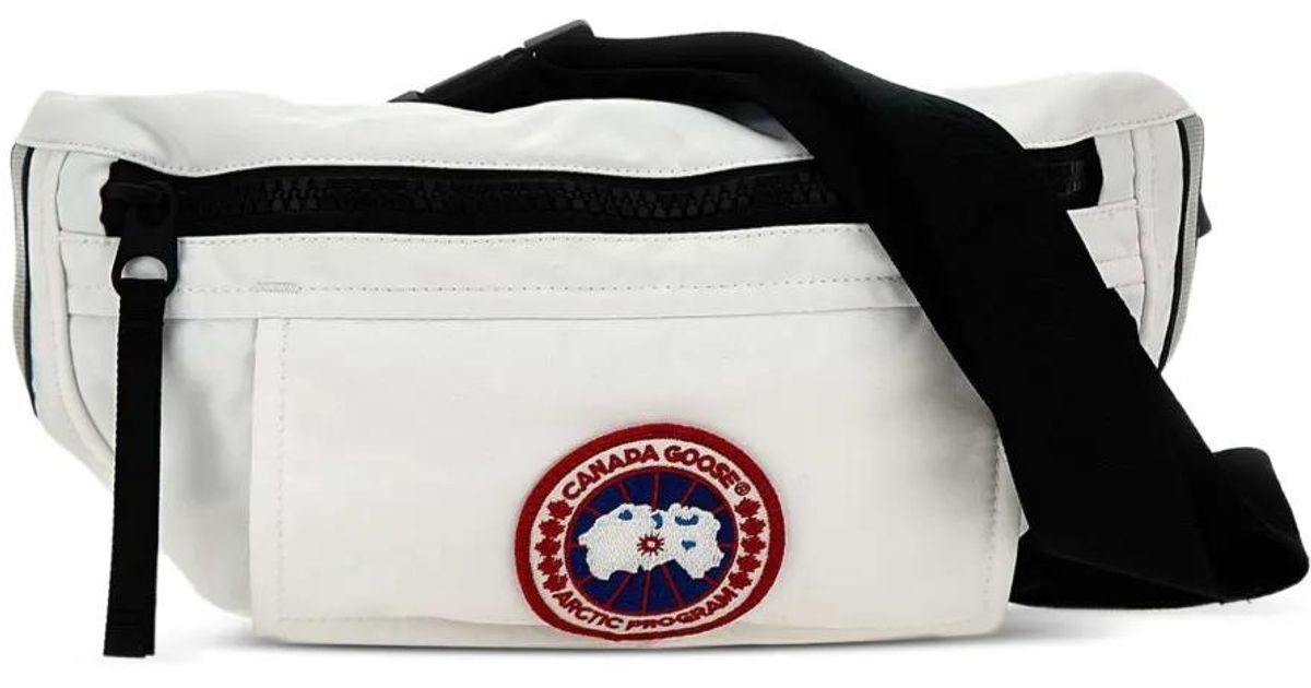 Canada Goose Logo-Patch Utility Bag in Black for Men | Lyst UK