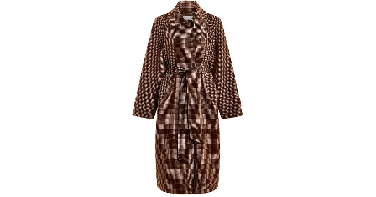 Varley Belted Puppytooth Coat in Brown | Lyst UK