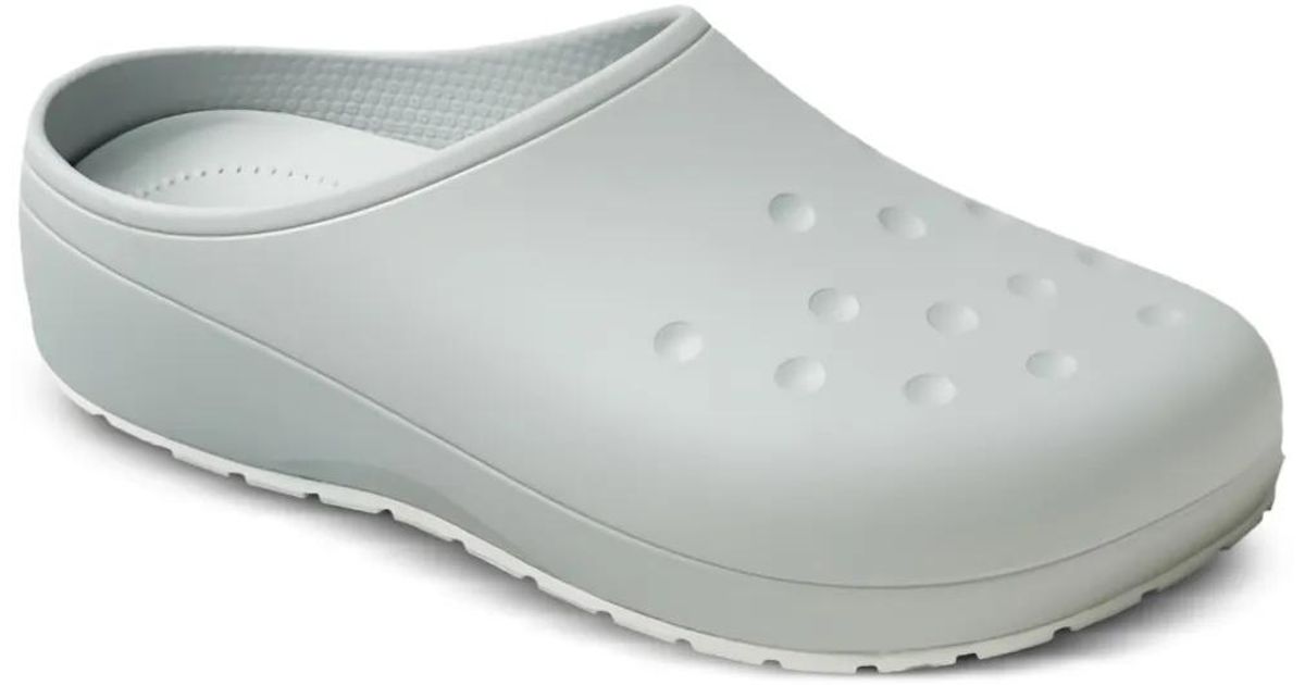 Crocs™ Classic Quiet "Mirage" Sandals in Gray for Men | Lyst