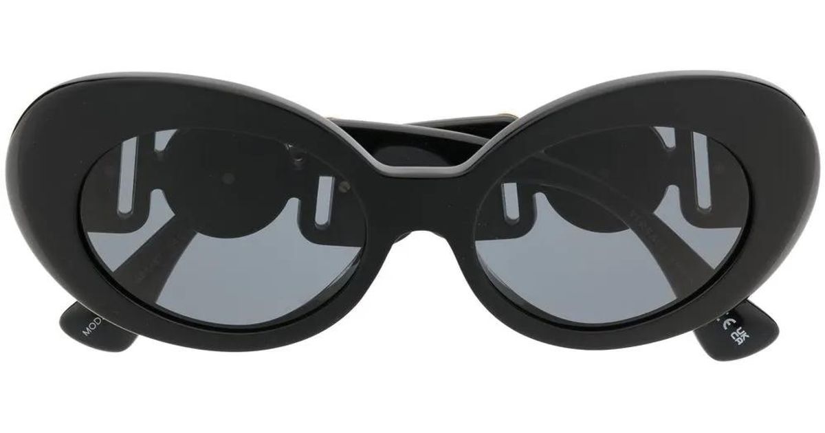 Versace Medusa Oval-Frame Sunglasses in Black | Lyst UK
