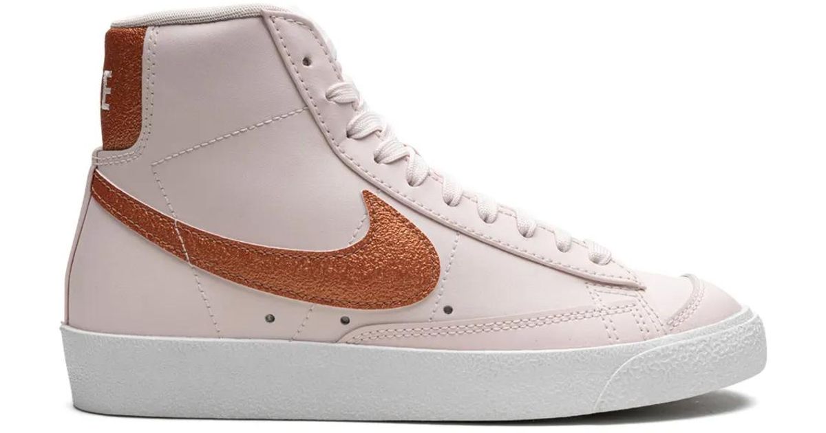 Nike Blazer Mid '77 Essential "Light Soft" Sneakers in Pink | Lyst