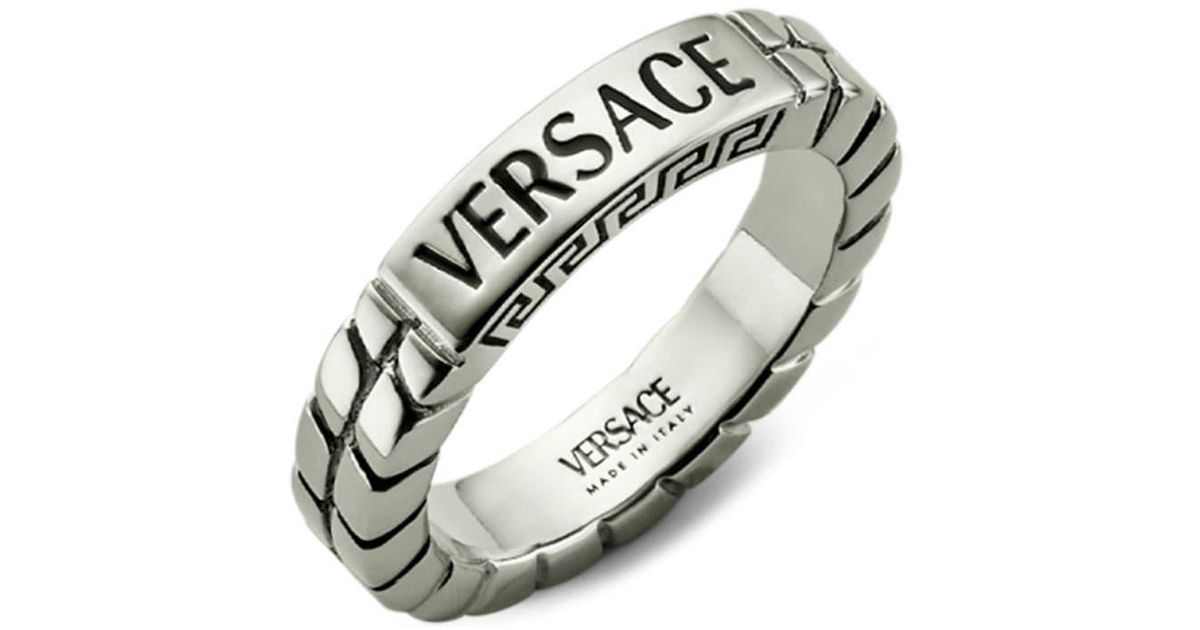 Versace Logo-Engraved Band Ring in Metallic for Men | Lyst