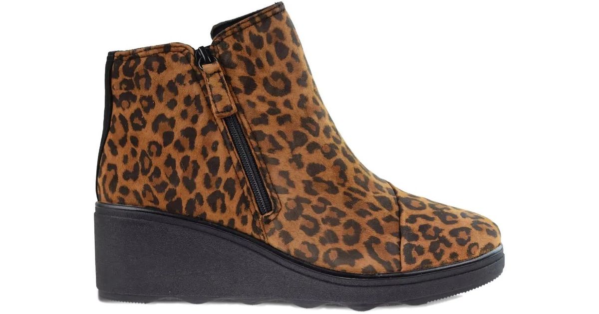 Clarks Mazy Eastham Zip Leopard Print Boots in Brown | Lyst UK