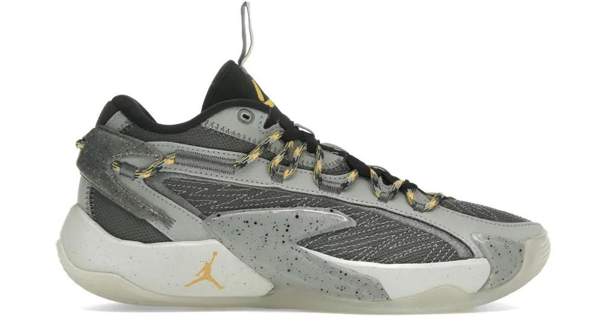 Nike Air Luka 2 Sneakers in Grey for Men | Lyst UK