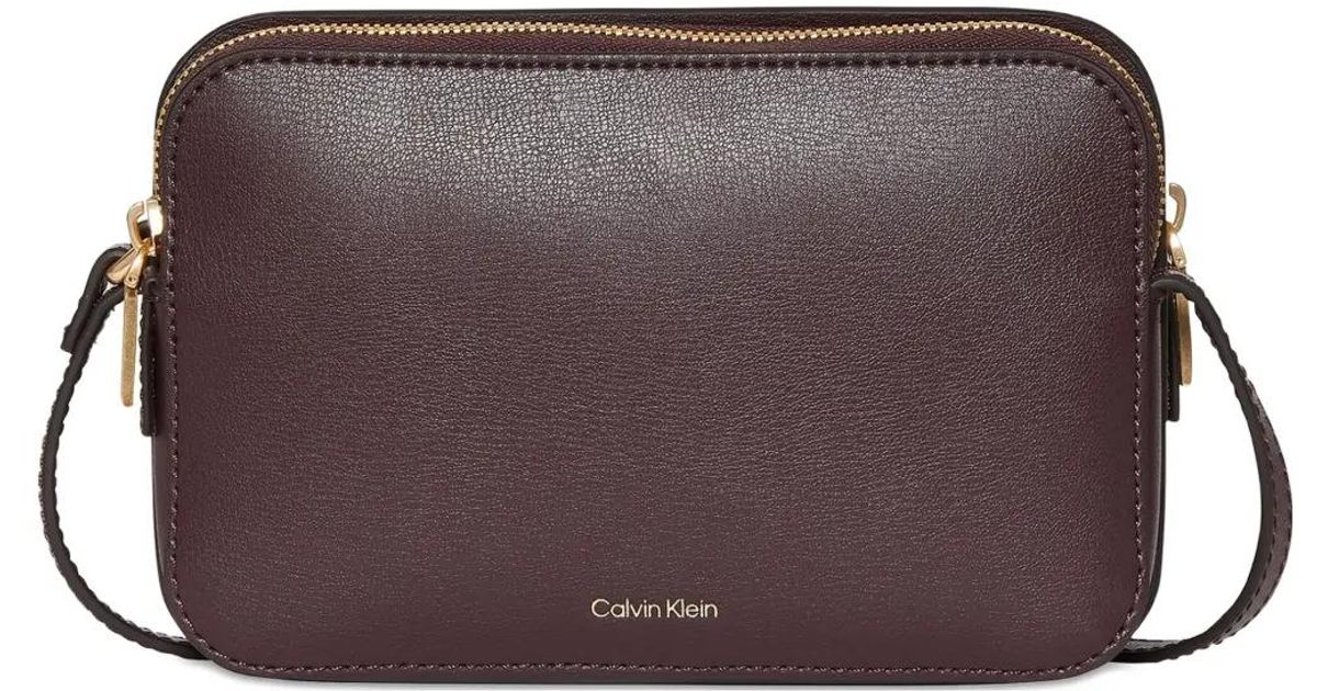 Calvin Klein Zip Shoulder Bag in Purple | Lyst UK