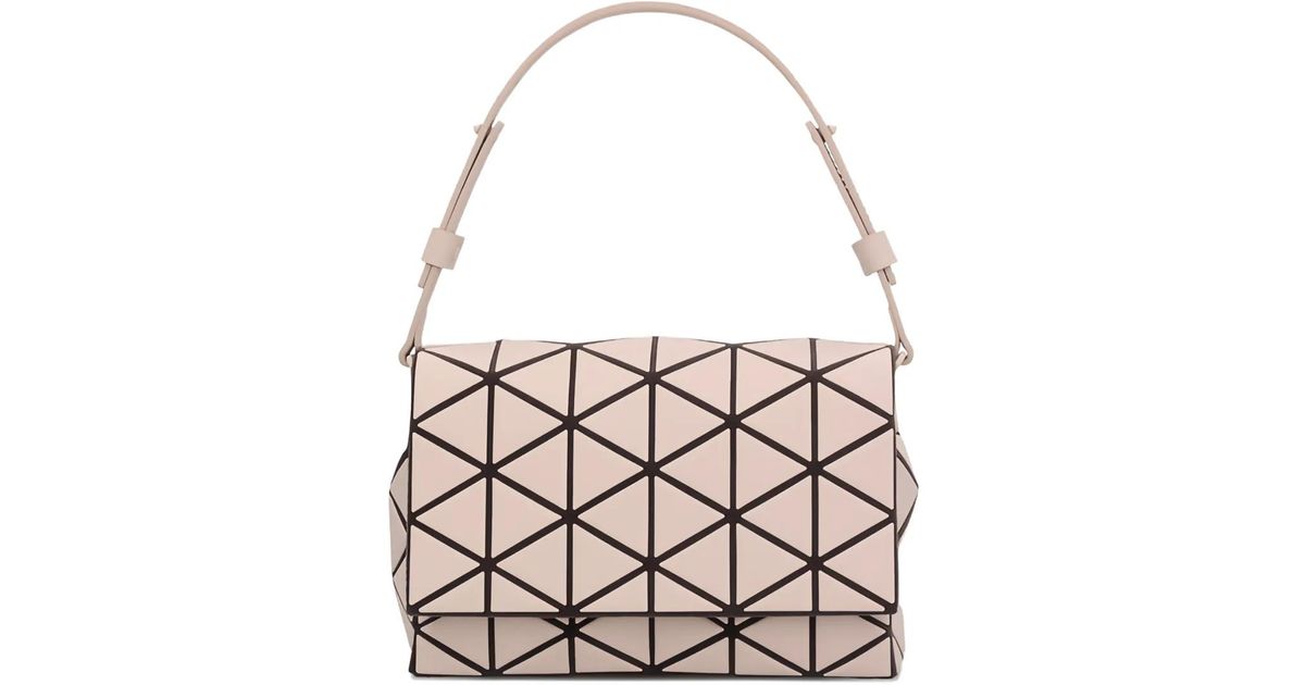 Issey Miyake Small Dimples Shoulder Bag in Pink | Lyst UK