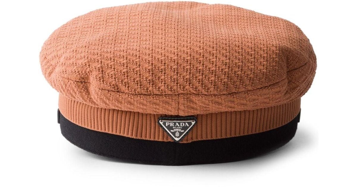 Prada Logo-Plaque Knitted Beret in Brown for Men | Lyst UK