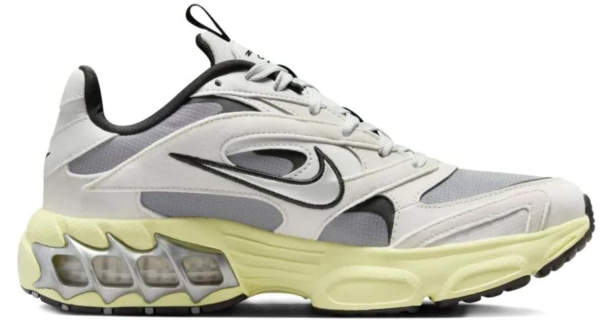 Nike Zoom Air Fire Sneakers in White | Lyst UK