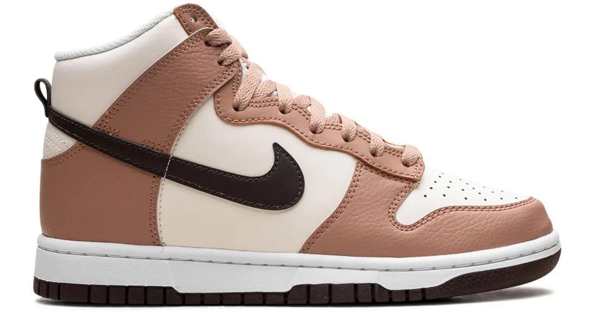 Nike Dunk High "Dusted Clay" Sneakers in Pink | Lyst