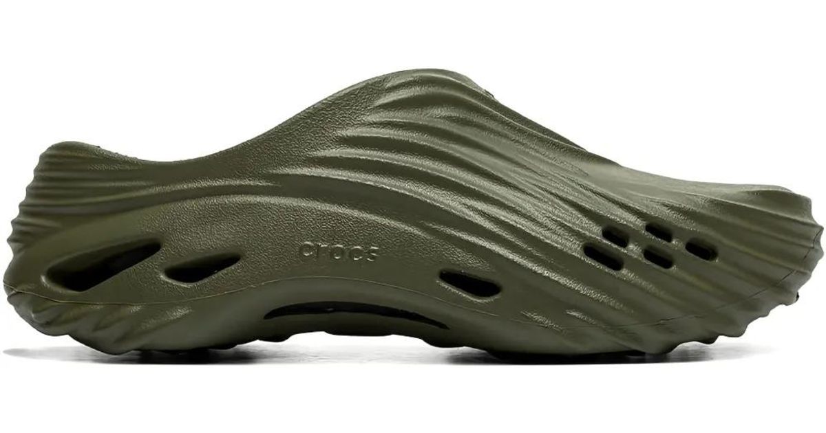 Crocs™ Echo Wave Slip-On Sneakers in Green | Lyst UK