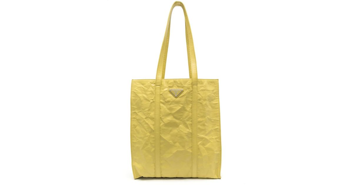 Prada Logo-Plaque Tote Bag in Yellow | Lyst