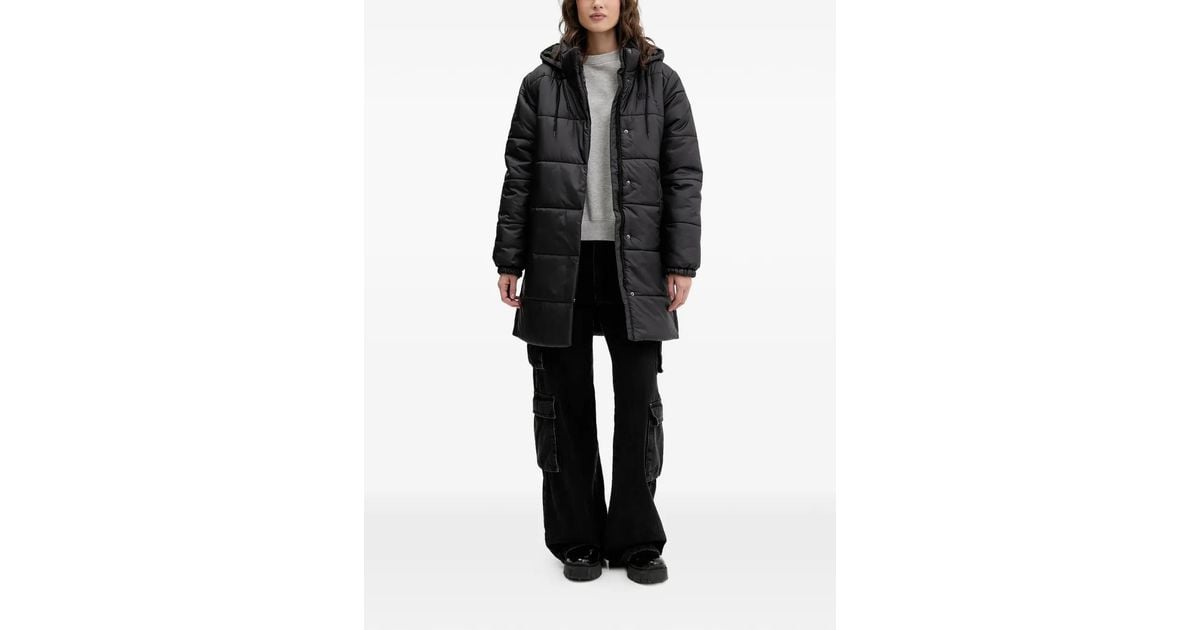 Vans Hooded Quilted Puffer Jacket in Black | Lyst UK