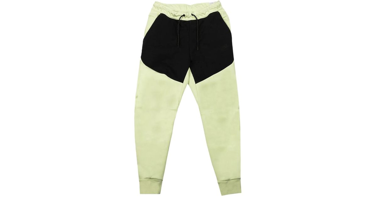 Nike Tech Fleece Track Pants in Green for Men | Lyst
