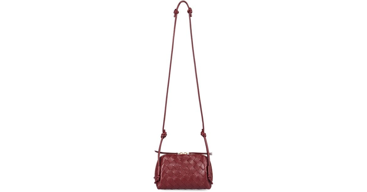Bottega Veneta Intrecciato Mini Pouch Handbag in Red | Lyst