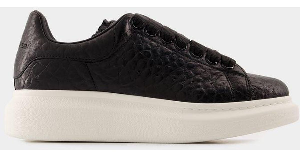Alexander McQueen Oversized Sneakers in Black for Men | Lyst