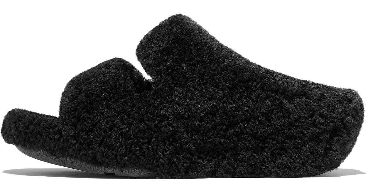 Fitflop Shuv Curly-Shearling Two-Bar Slides in Black | Lyst UK