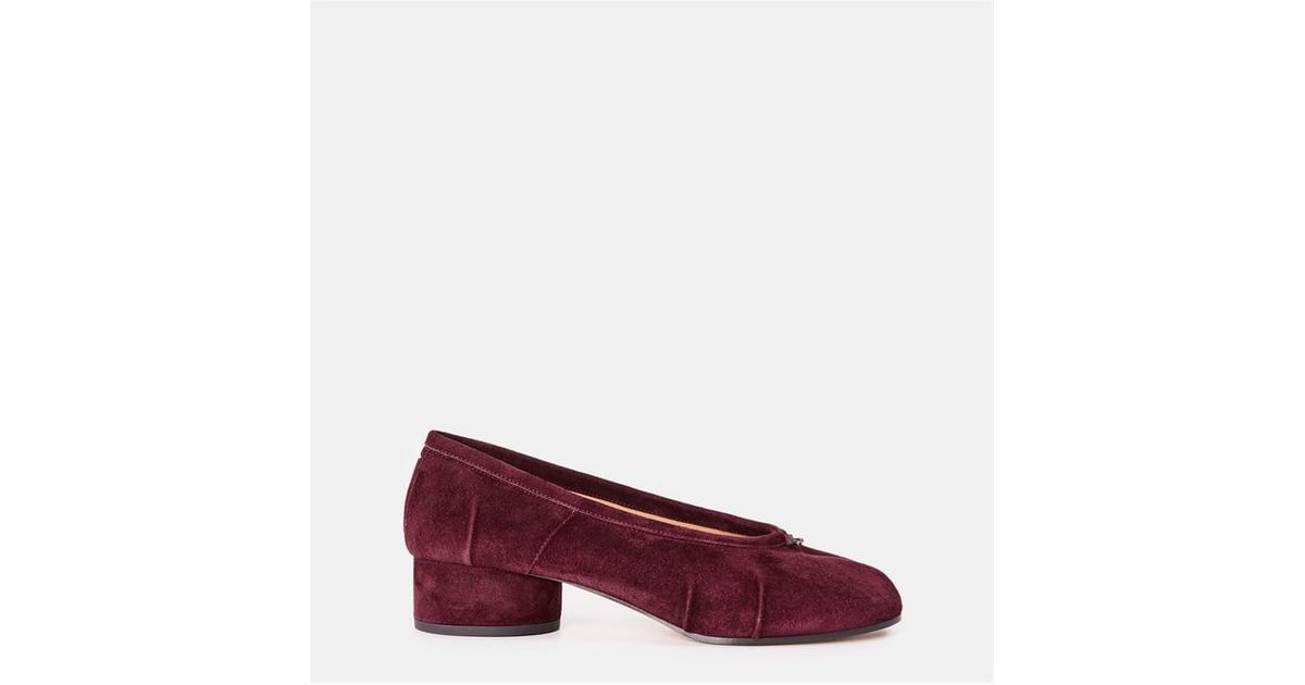 Maison Margiela Tabi Ballet Court Heel Pumps in Red | Lyst UK
