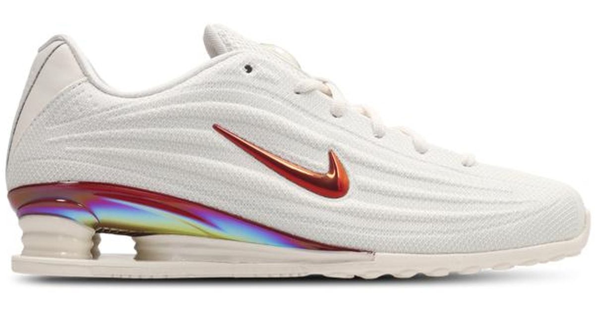 Nike Shox Sneakers in White | Lyst UK