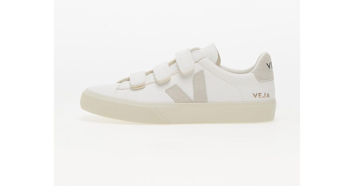Veja Recife Chromefree Leather Natural in White | Lyst