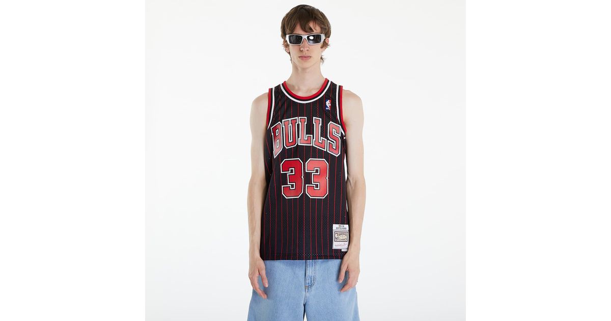 Mitchell & Ness Chicago Bulls 33 Scottie Pippen Swingman Jersey Black ...