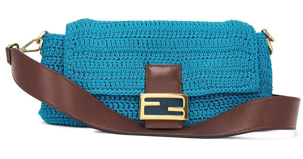 Fendi Raffia Crochet Baguette Shoulder Bag in Blue | Lyst