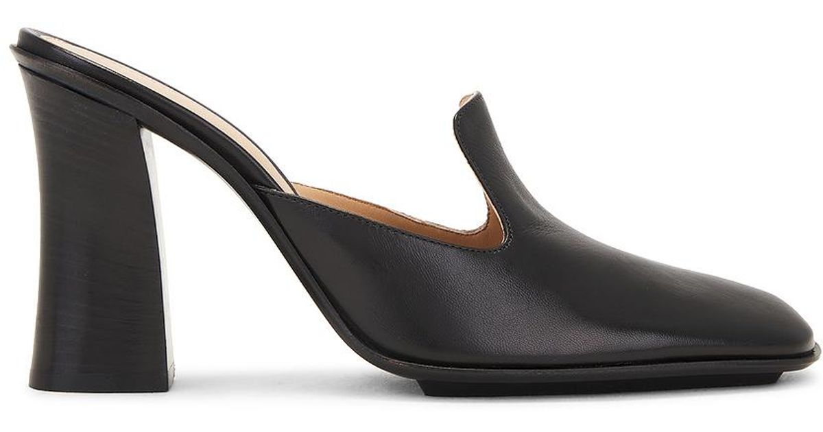 Bottega Veneta Step Pump in Black | Lyst
