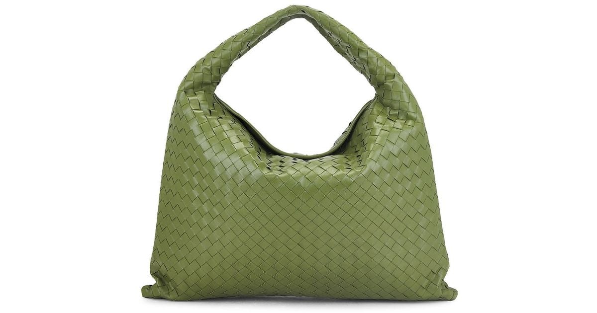 Bottega Veneta Large Hop Bag in Green | Lyst
