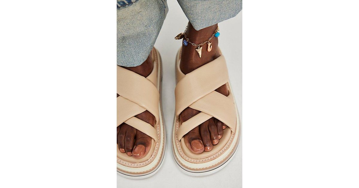 Free People High Tide Flatform Sandals in Natural | Lyst