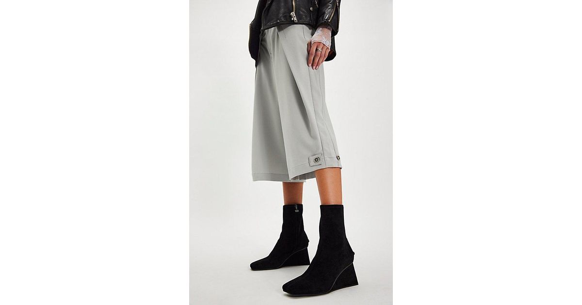 Circus by Sam Edelman Lia Wedge Boots By in Grey | Lyst UK