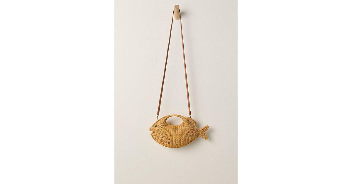 Serpui Daniel Fish Bag in Natural | Lyst UK