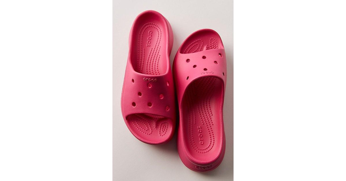 Crocs™ Bae Slides in Pink | Lyst