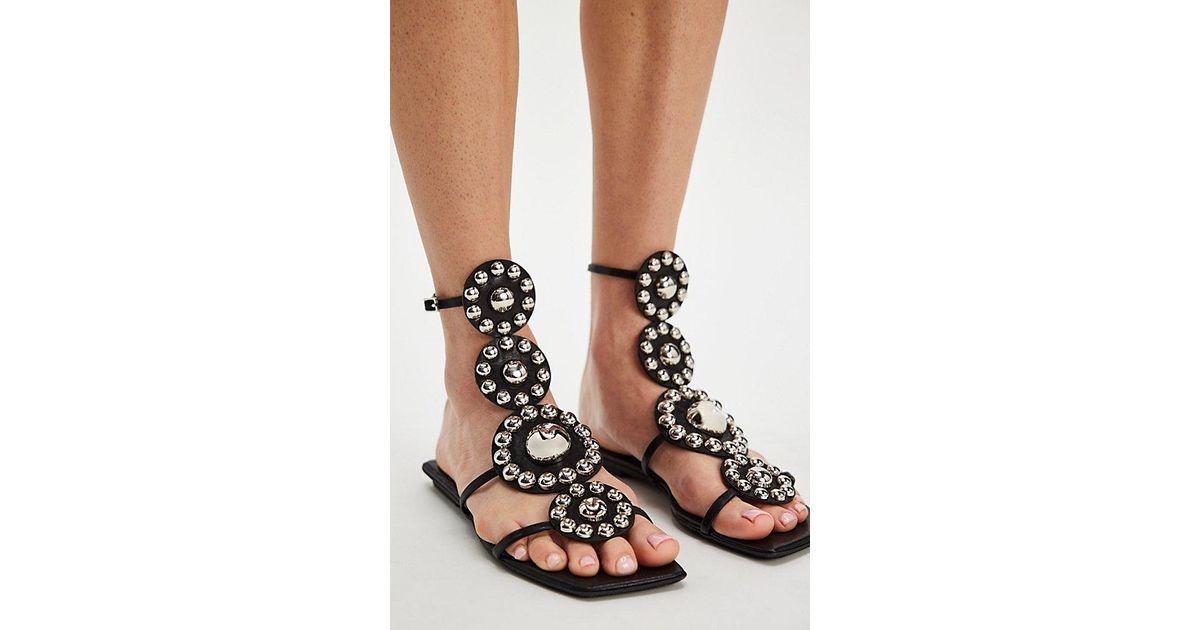 Jeffrey Campbell Medallion Gladitor Sandals By in White | Lyst