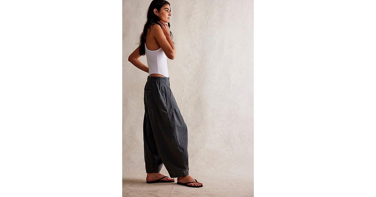 Free People Ridley Pull-on Barrel Jeans | Lyst