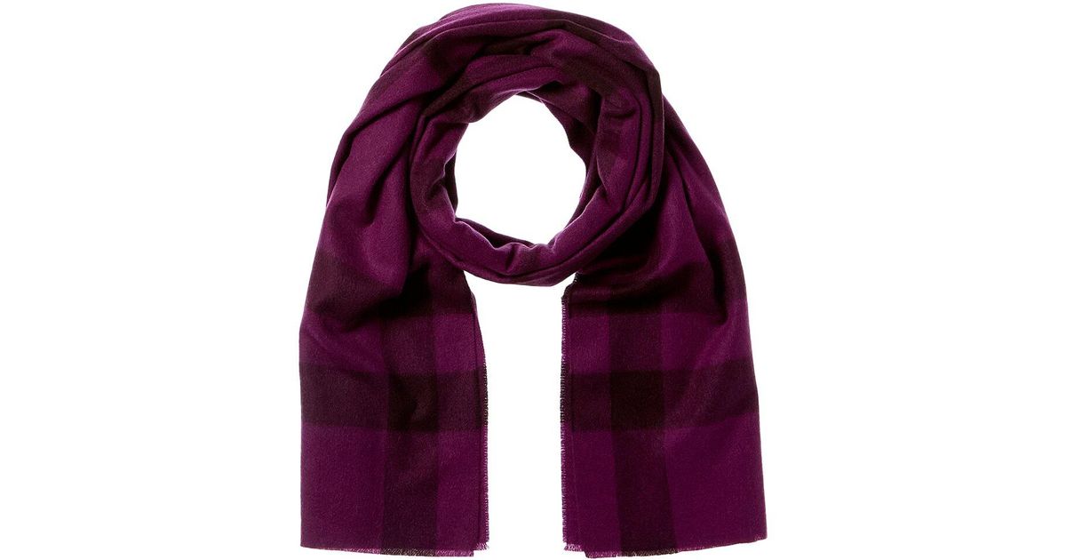 Amicale Cashmere Exploded Plaid Cashmere Scarf in Purple | Lyst