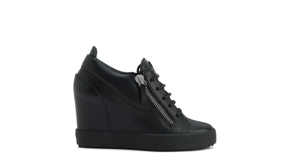 Giuseppe Zanotti Addy Wedge in Black | Lyst UK