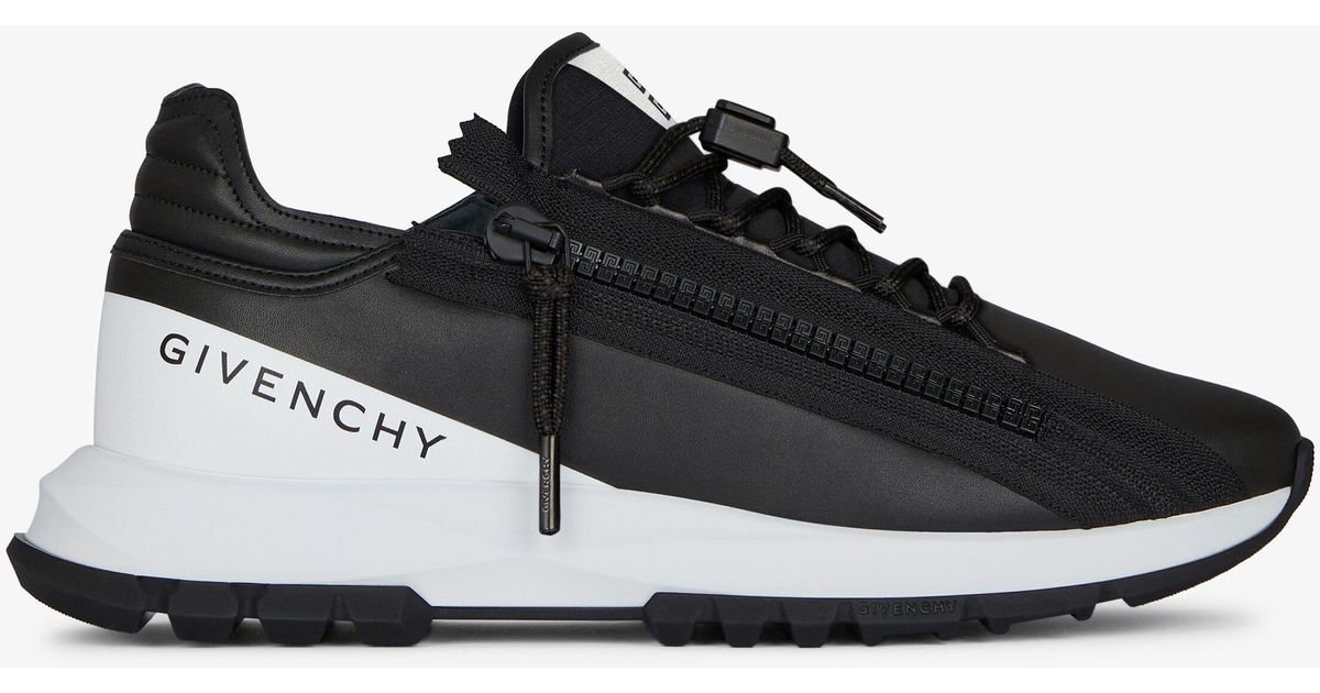 Givenchy Spectre Sneakers in Black for Men | Lyst