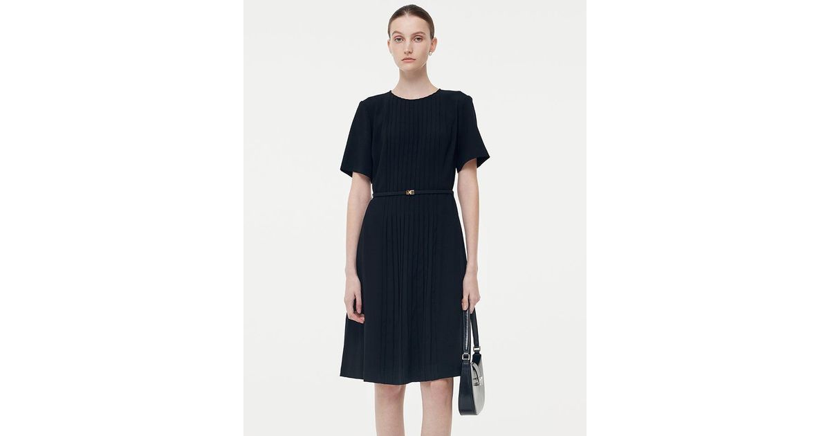 GOELIA Triacetate Pleat Front Midi Dress With Belt And Scrunchie in ...