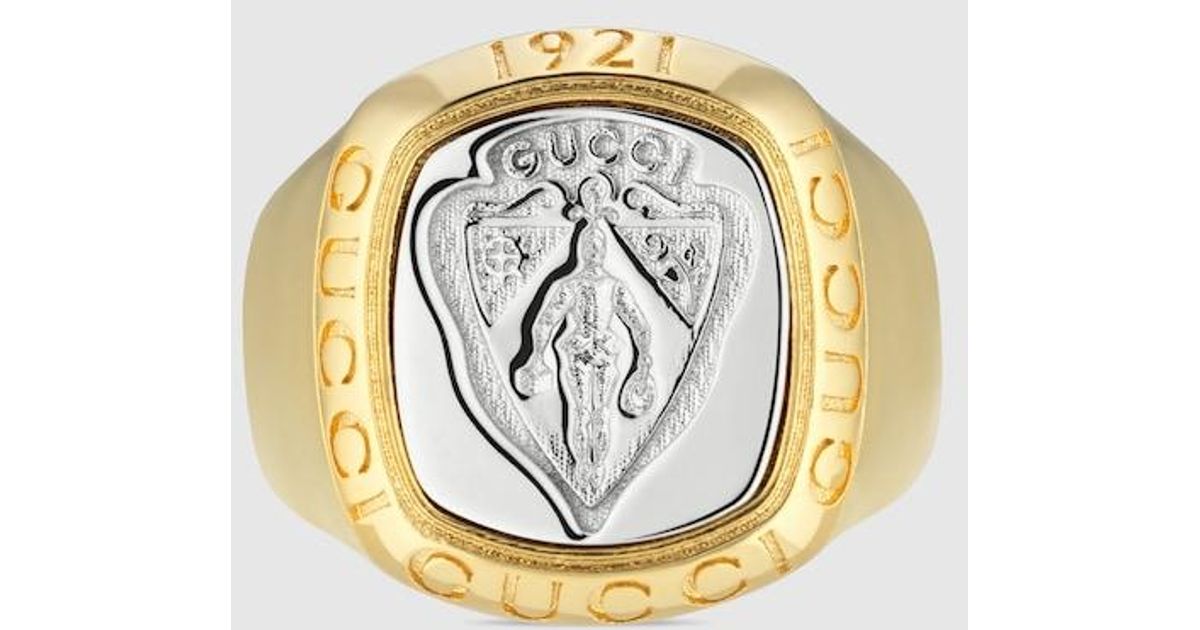 Gucci Crest Signet Ring in Metallic | Lyst
